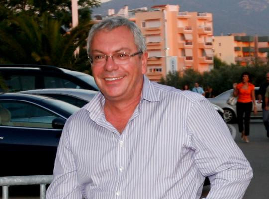 Ιδρύει πολιτικό κόμμα ο Μαλέλης - Newsbeast