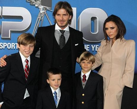 Ήρθε στον κόσμο η μικρή Μπέκαμ - Newsbeast