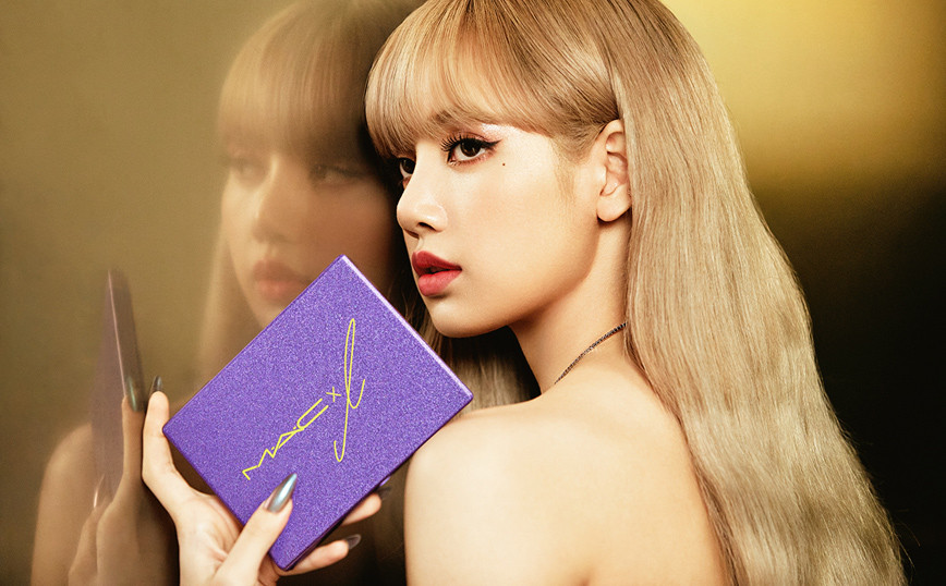 Η superstar Lisa από τις Blackpink λανσάρει την πρώτη της συλλογή ...