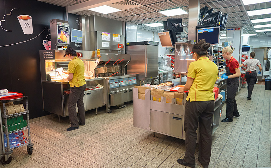 Dozens Of Uk Mcdonalds Employees Complain Of Sexual Harassment Racism And Bullying World