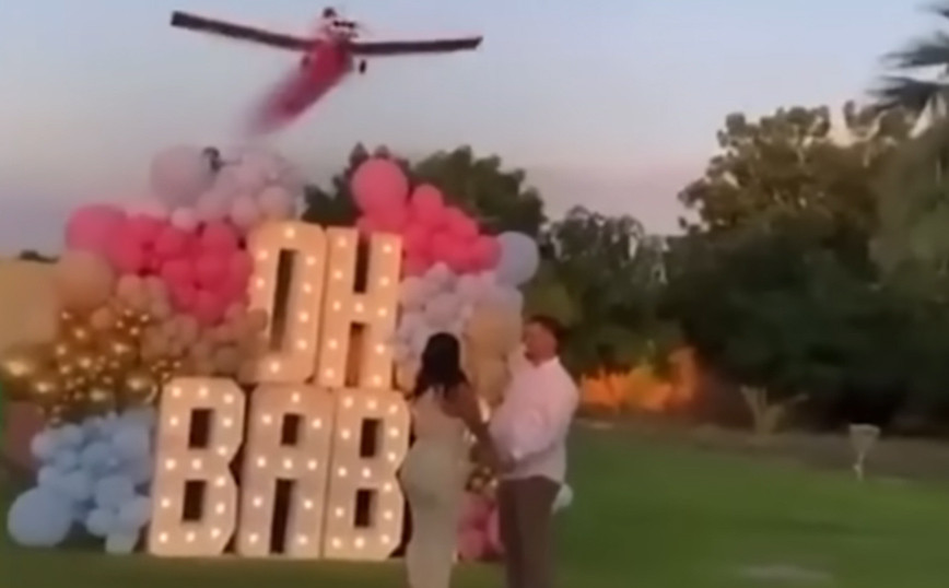 Baby gender reveal party ends in tragedy in Mexico - The plane that ...