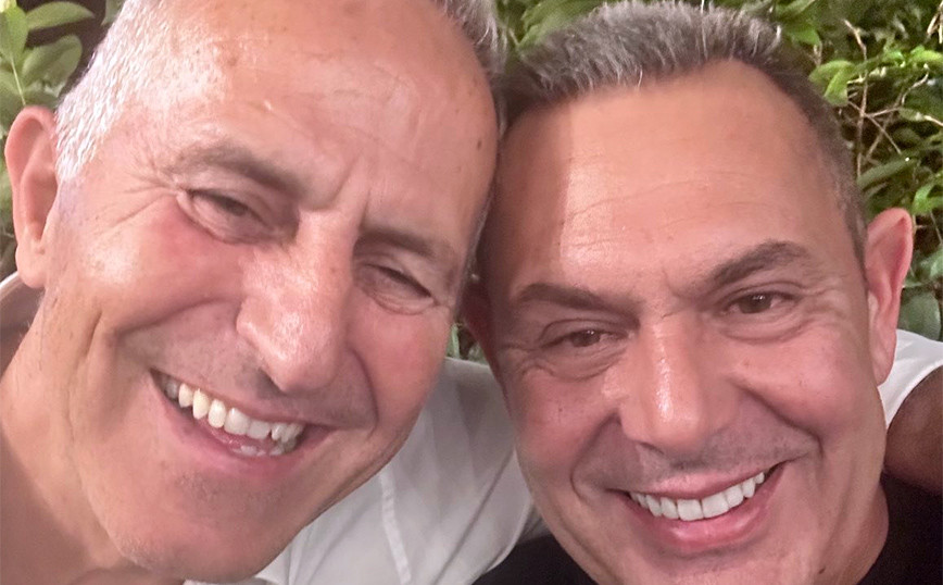 Η χαμογελαστή selfie του Πάνου Καμμένου με τον Ευάγγελο Αποστολάκη ...