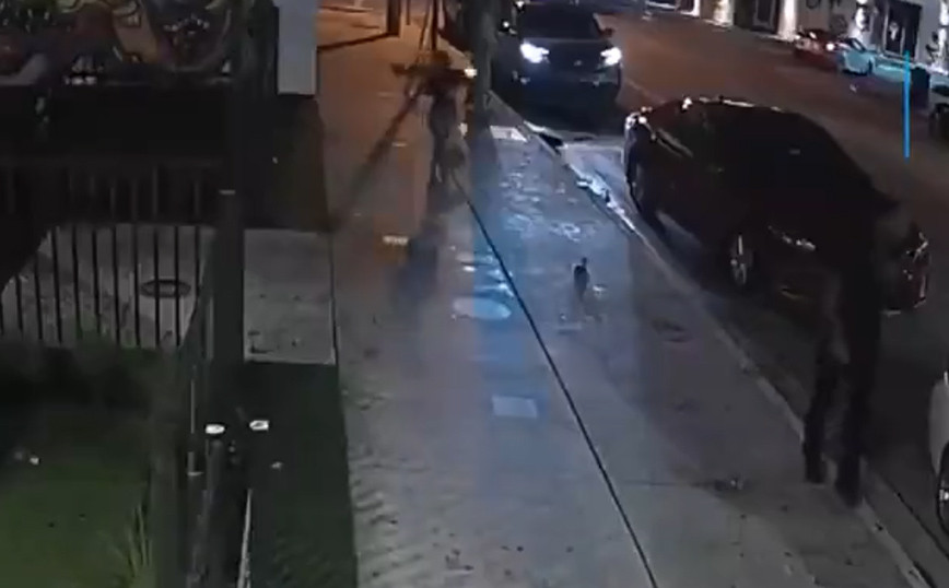 A 27-year-old rapper killed her manager in the middle of the street in ...