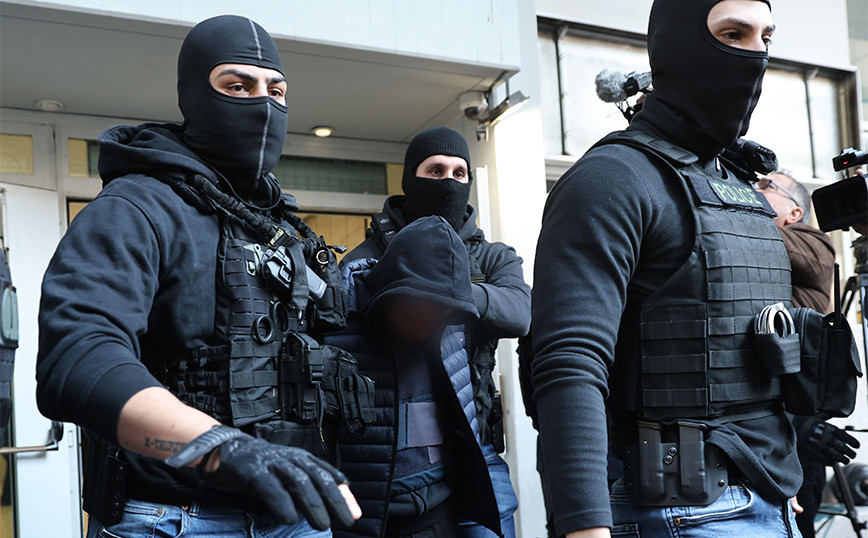 Μετωπική κυβέρνησης – χούλιγκαν: ή τώρα ή ποτέ και η συμφωνία που ...