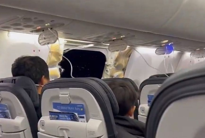 Horror on Alaska Airlines flight with 177 on board - Window dislodged ...