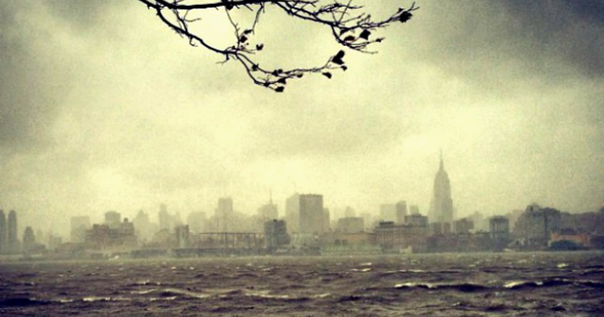 Ο Τυφώνας Sandy κατασκευάστηκε από… τις ΗΠΑ! - Newsbeast