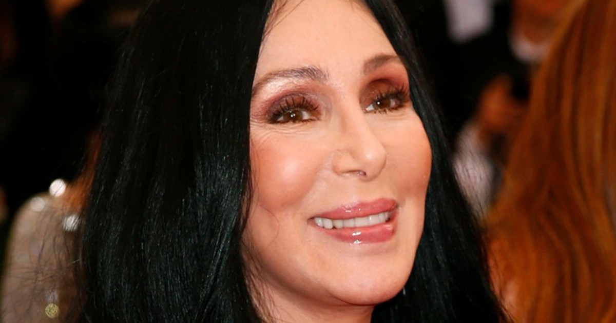 To μυστικό της Cher για την νεανική της εμφάνιση στα… 77 της χρόνια – Τα γονίδια στην οικογένειά ...