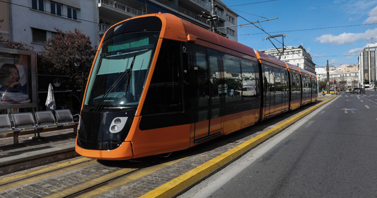 Τραμ: Προσωρινός τερματικός σταθμός της Γραμμής 7 η στάση «Άγιος ...