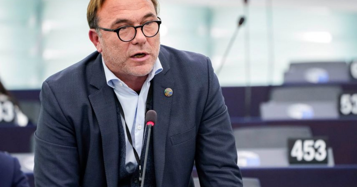 Πέτρος Κόκκαλης: Δεν έχω εμπιστοσύνη στην επάρκεια του Κασσελάκη ...