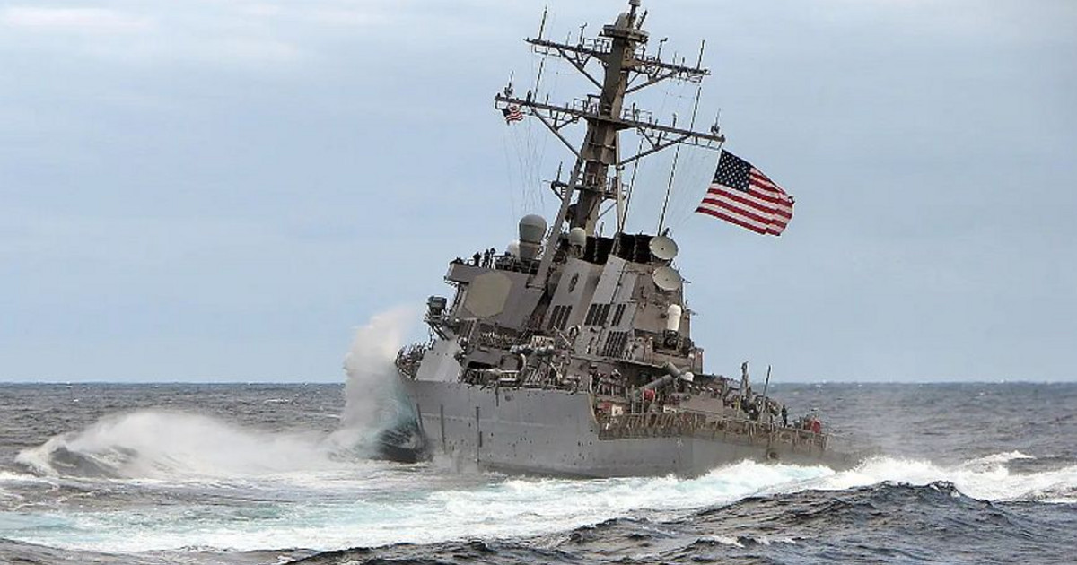 Beijing says it has "driven out" a US destroyer in the South China Sea ...