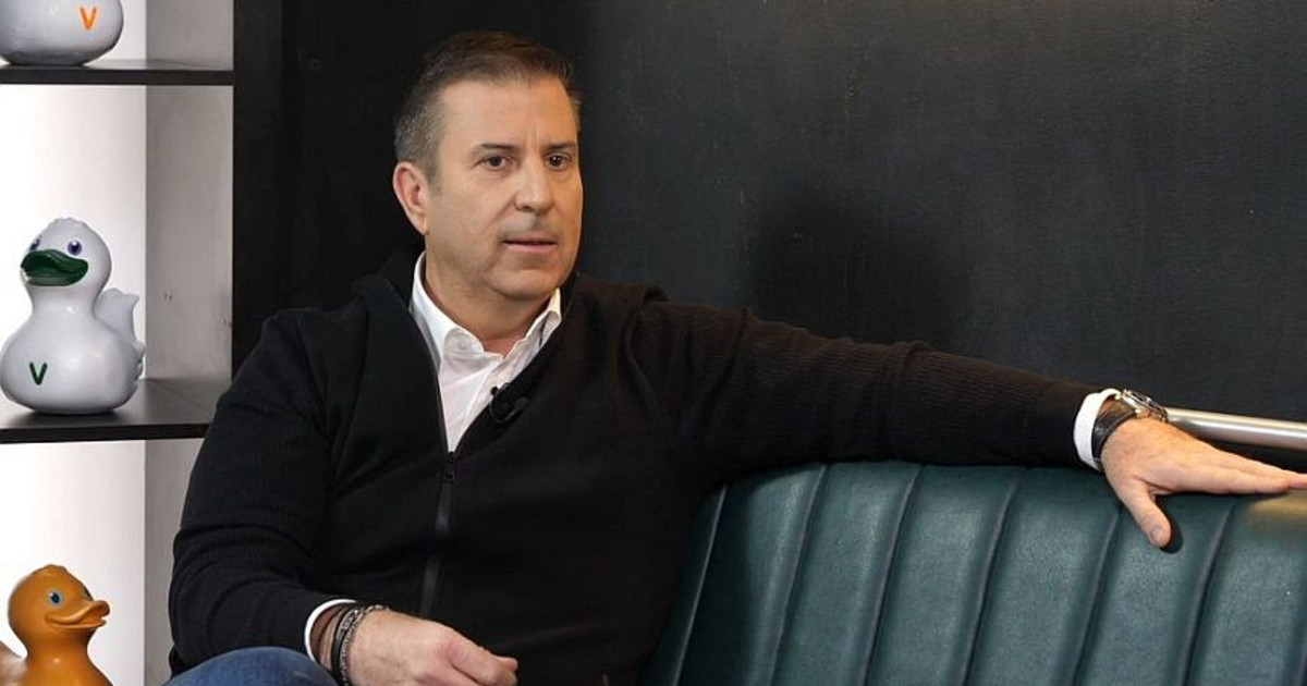 Παναγιώτης Στάθης: Παντρευτήκαμε στα Κύθηρα με παρανυφάκι την κόρη μας ...