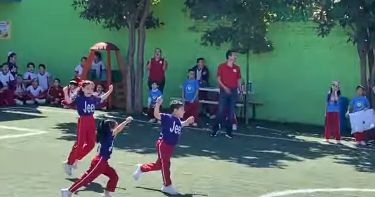 Πιτσιρίκα βάζει το νικητήριο γκολ και πανηγυρίζει έξαλλα - Newsbeast