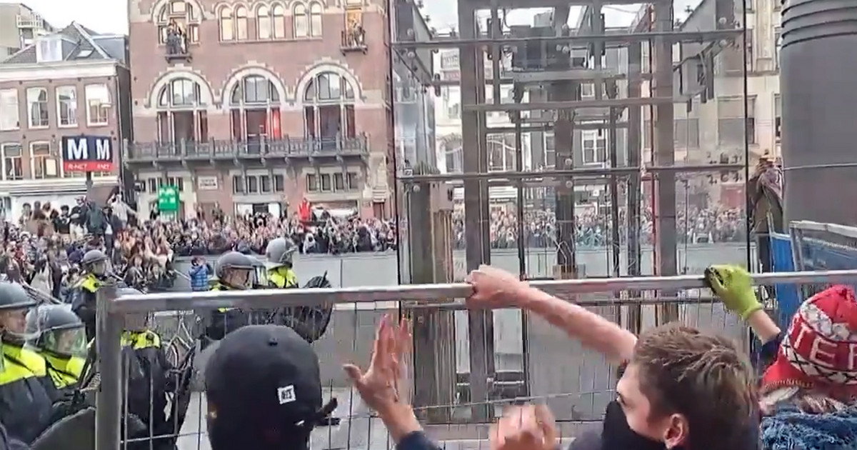 Gaza protests continue: 32 arrested in Amsterdam university attacks ...