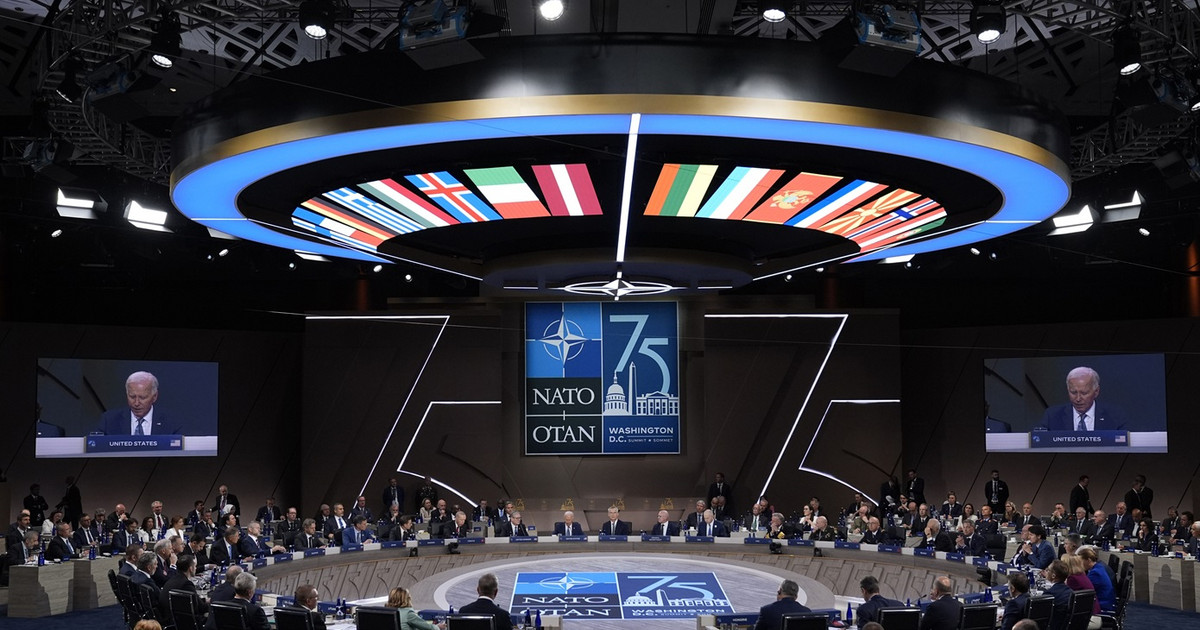 NATO pledges $40 billion in financial support to Ukraine 'in the coming ...