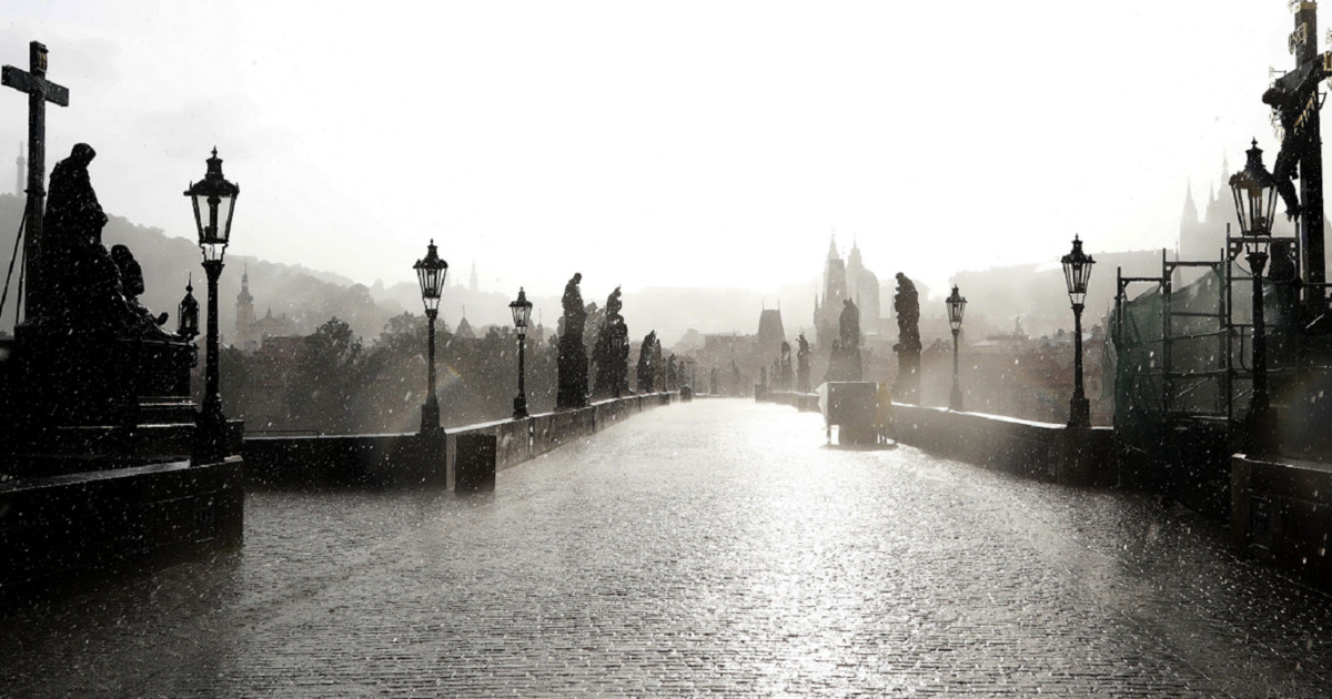 Extreme rainfall alert in Prague - Expect once-in-100-year floods ...