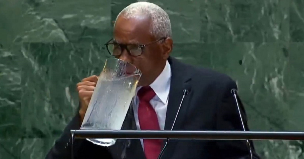 The president of Haiti has gone viral, trying to drink water from a ...