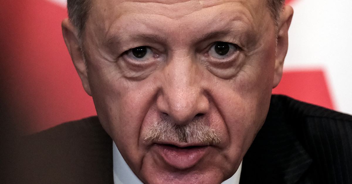 Erdogan lashed out at the US: They are using terrorist groups in the ...