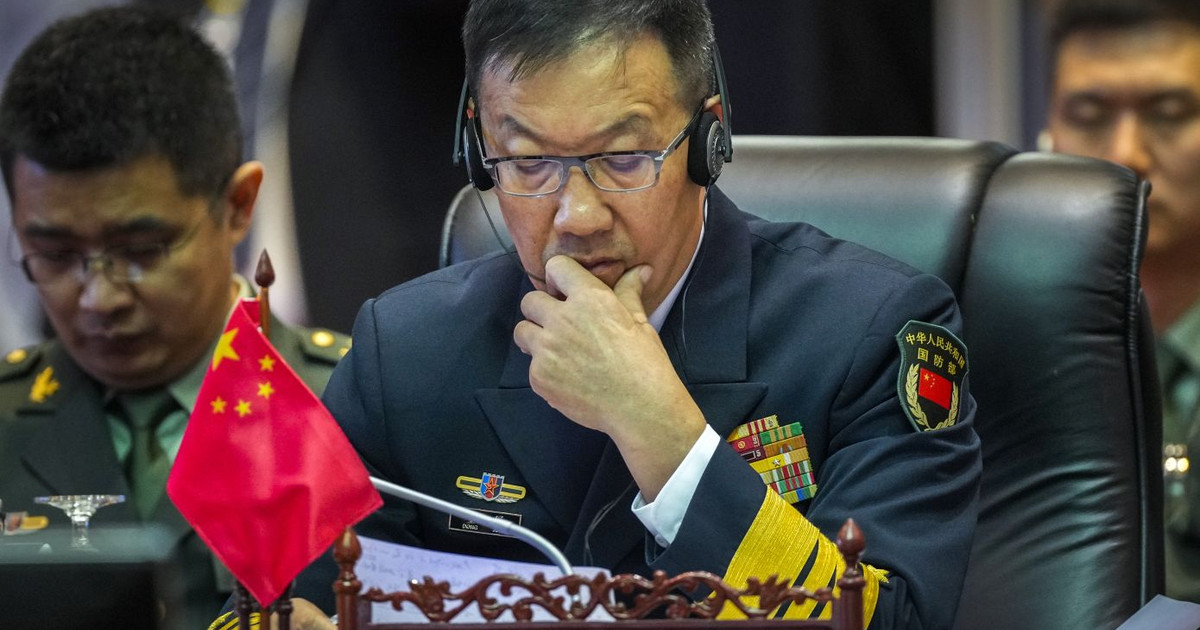FT report on defense minister Dong's corruption probe 'shadow hunting ...