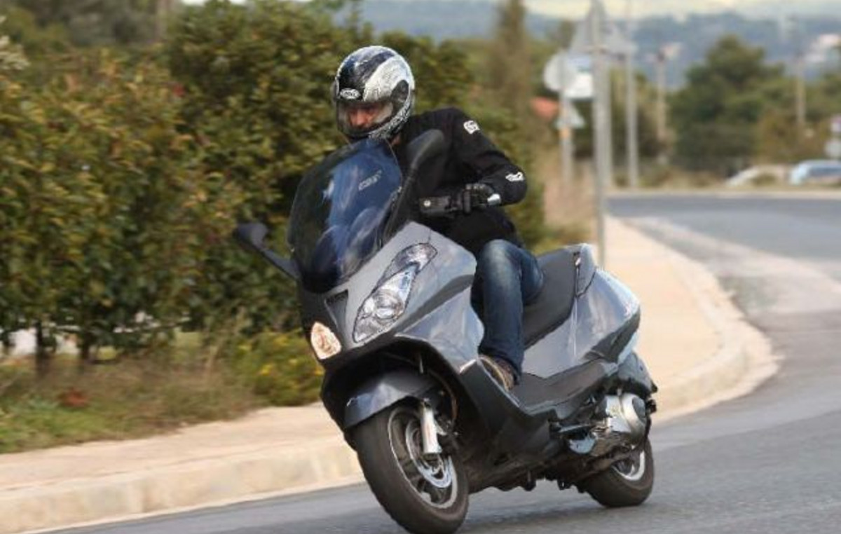 Το ανανεωμένο Aprilia Atlantic 300 - Newsbeast