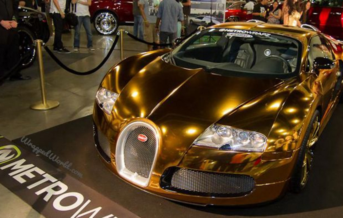 «Χρυσή» Bugatti Veyron - Newsbeast