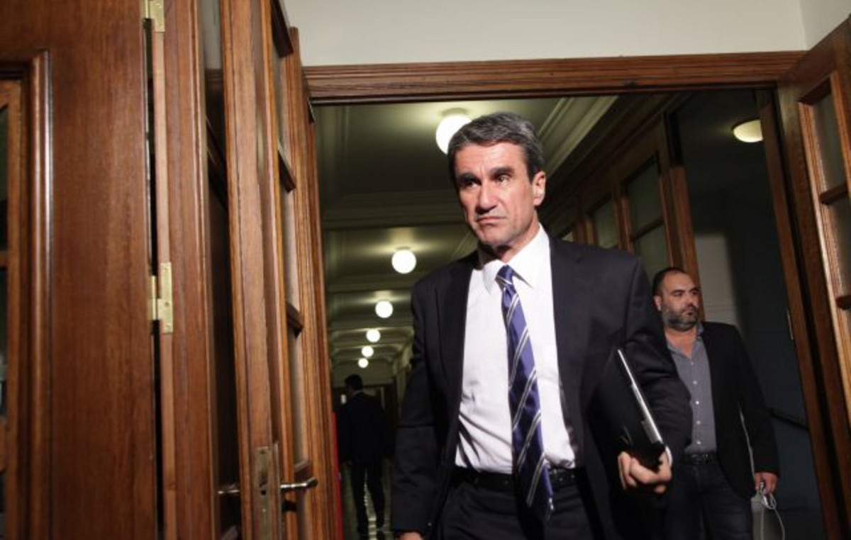 Κατατίθεται τροπολογία για το πειθαρχικό δίκαιο των εκπαιδευτικών ...