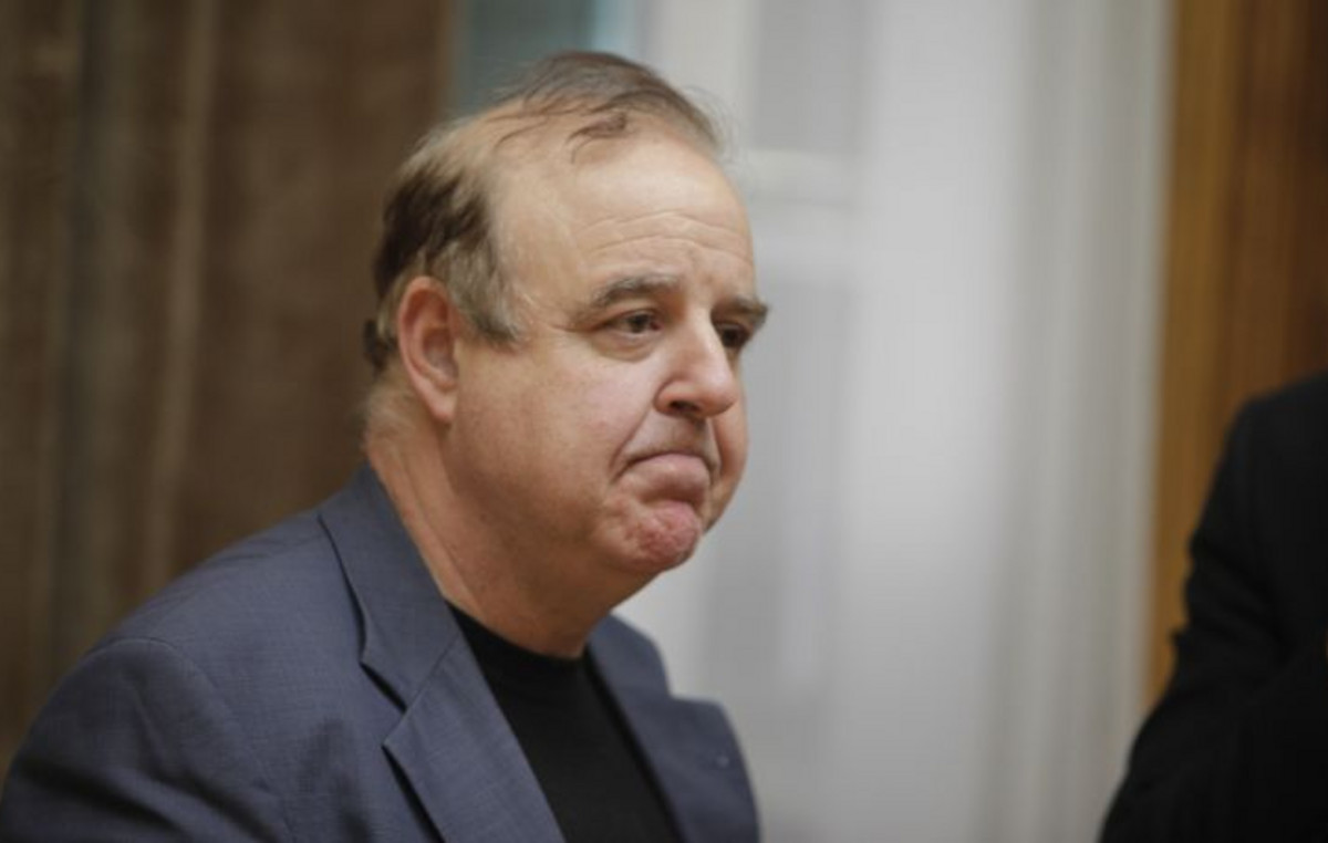Ο Παύλος Χαϊκάλης αποκαλύπτει 11 χρόνια μετά την κηδεία του Σάκη Μπουλά ...