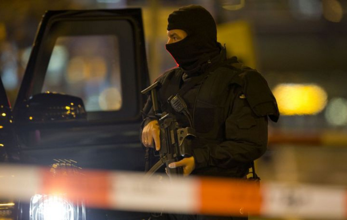 Μαχαίρωσε πέντε με διαφορετικά μαχαίρια – Ουκρανός πίσω από την επίθεση ...