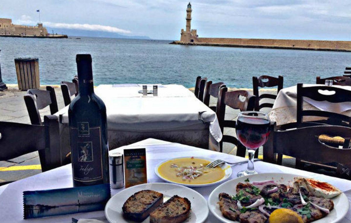 Δέκα κορυφαίες στάσεις για φαγητό στα Χανιά - Newsbeast