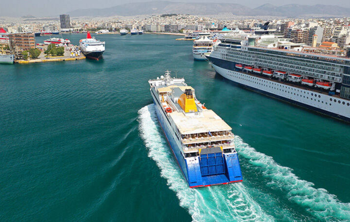 Κανονικά το απόγευμα τα δρομολόγια των πλοίων από τον Πειραιά – Σε ποια ...
