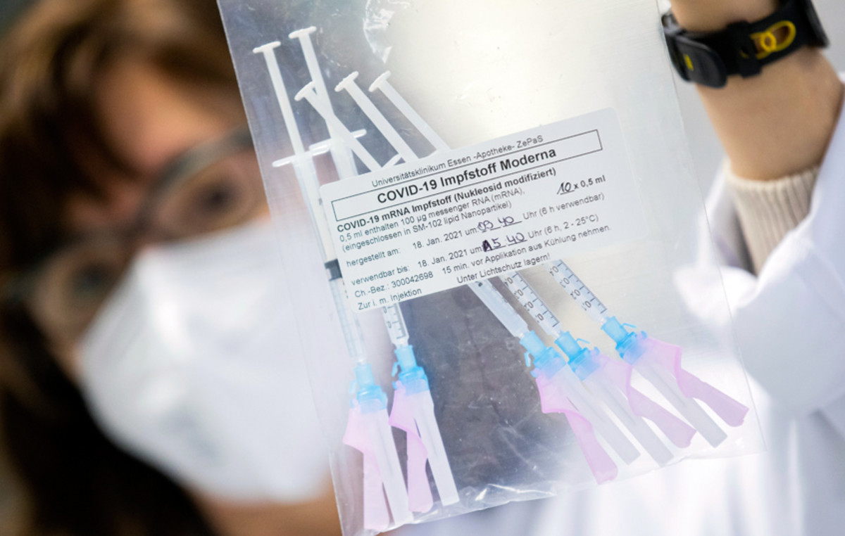 Moderna και Merck συνεργάζονται για εμβόλιο mRNA κατά του μελανώματος ...