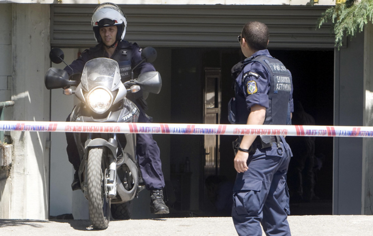 Στον ανακριτή οι γονείς και ο παππούς της 4χρονης που πνίγηκε σε πισίνα ...