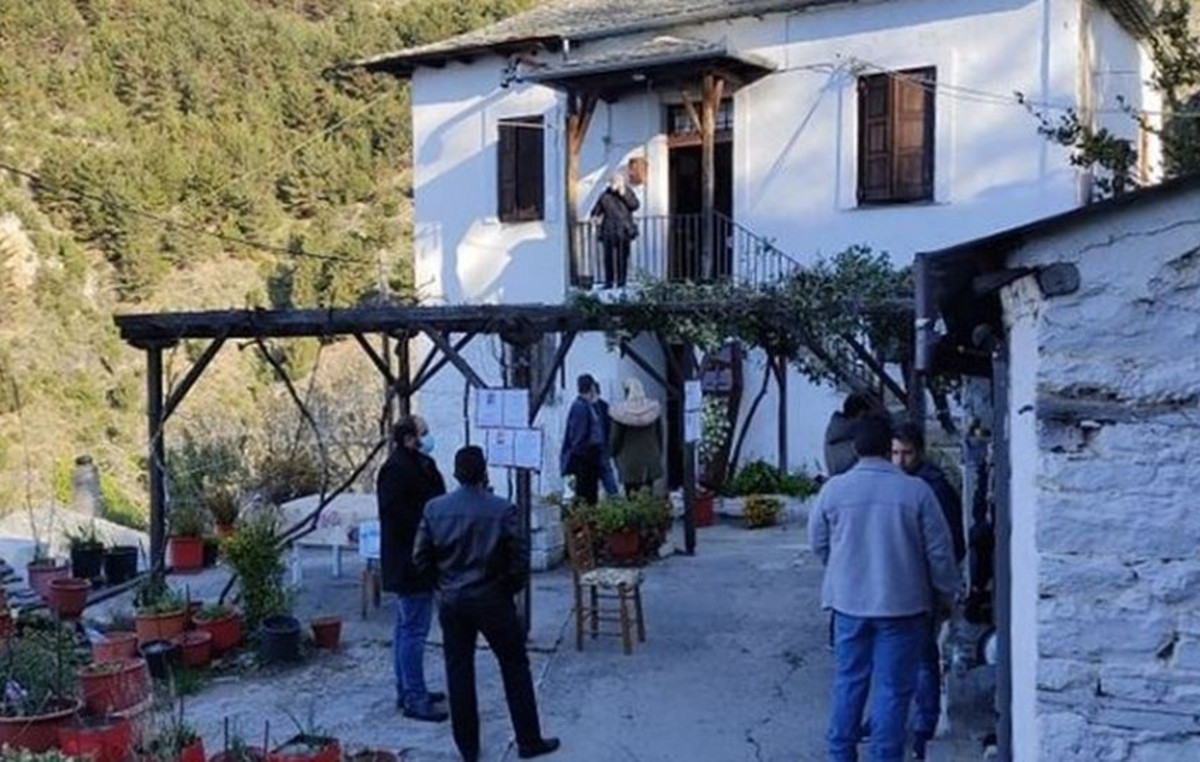 Διπλό φονικό στη Μακρινίτσα: Η τσιμεντοβιομηχανία Ηρακλής θα ...
