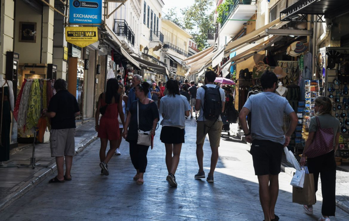 Δύσκολη η καθημερινότητα για τους ανεμβολίαστους – rapid test σε ...