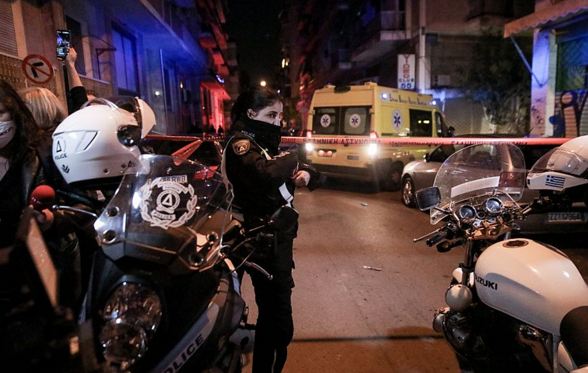 Ομηρία στο κέντρο της Αθήνας: Είχε χτυπήσει κι άλλη πρώην σύντροφο του ...