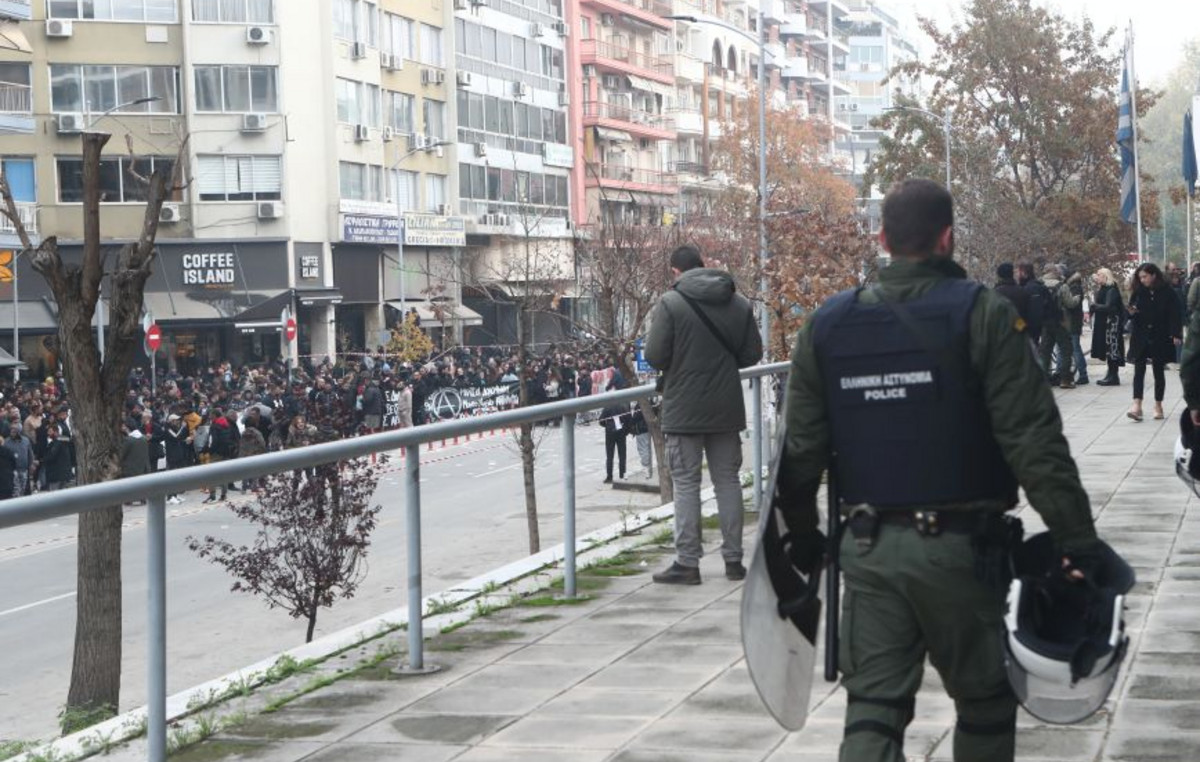 Σε επιφυλακή η ΕΛΑΣ για «έκτακτους σοβαρούς και κατεπείγοντες λόγους ...