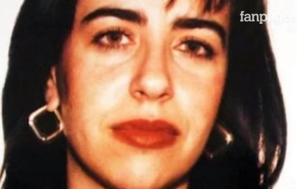 Ιταλία: Στο μικροσκόπιο των αρχών οι ερωμένες του αρχιμαφιόζου της Κόζα ...