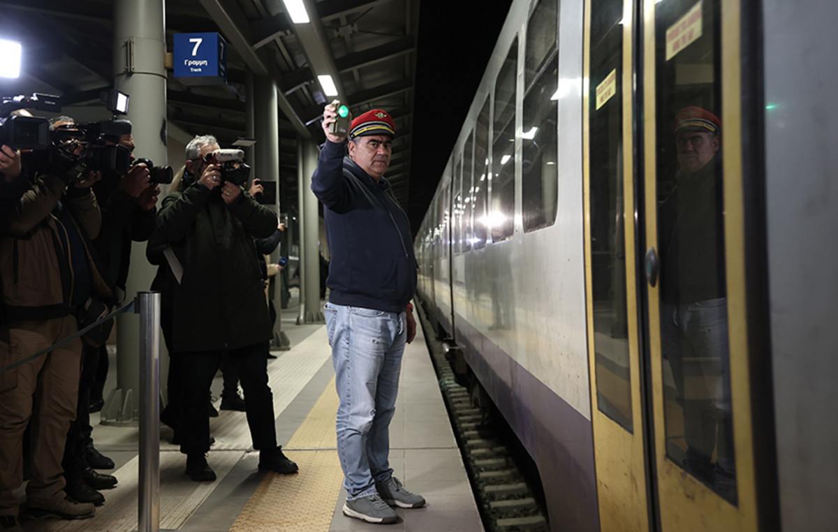 Ξεκίνησαν τα τρένα – Τερεζάκης: Θα κάνουμε ό,τι είναι ανθρωπίνως ...