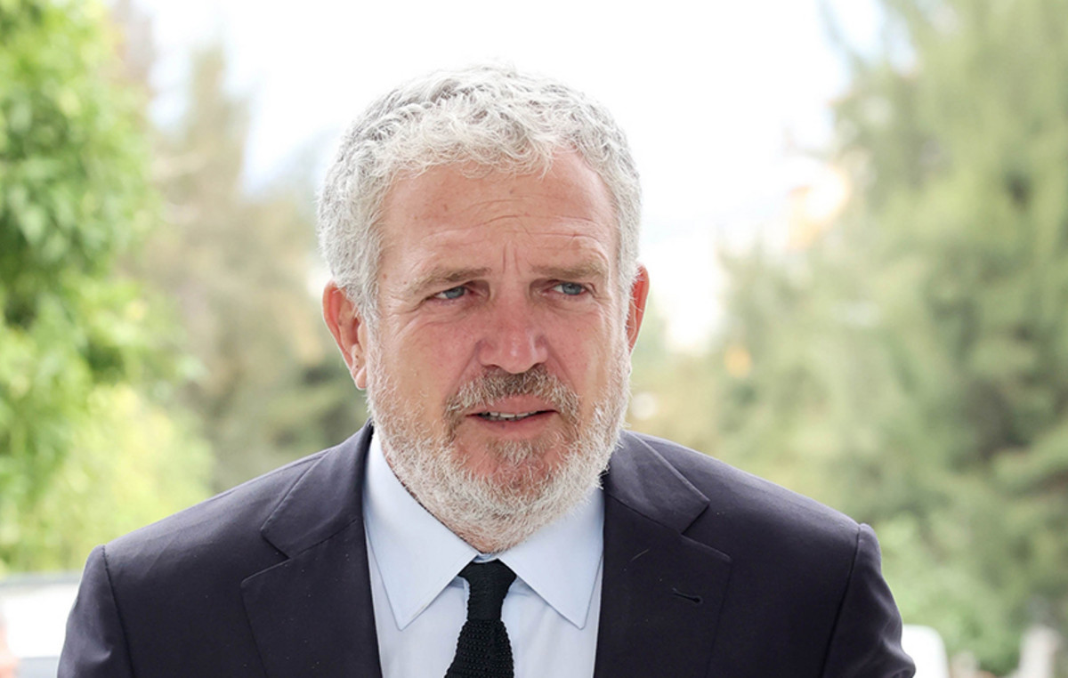 Η συγκινητική ανάρτηση του Χρήστου Ζαμπούνη που έχασε στα Τέμπη τον ...