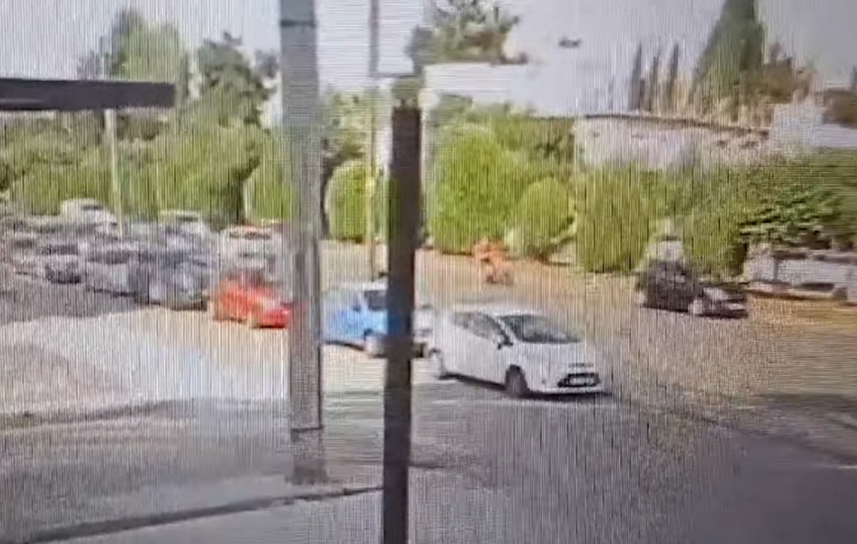 «Μάχη» για τη ζωή της δίνει η 3χρονη που παρασύρθηκε από μηχανή μαζί με ...