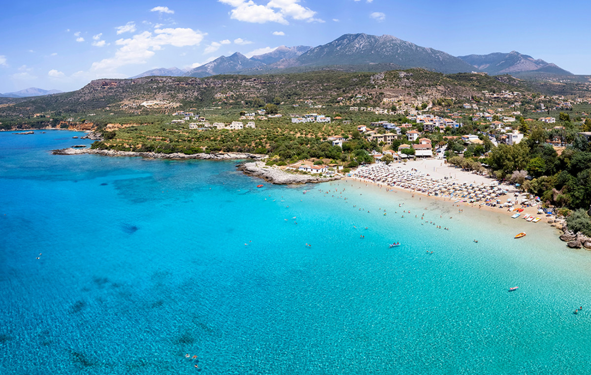 Καλογριά: Η παραλία όπου ο Νίκος Καζαντζάκης εμπνεύστηκε το «Βίος και ...