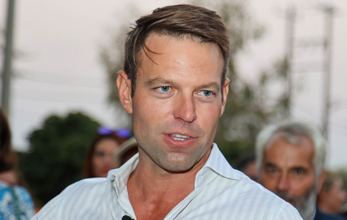 «Γιαγιά» Στέφανου Κασσελάκη: «Εγώ το λέω, ψηφίζω Νέα Δημοκρατία – Και ...