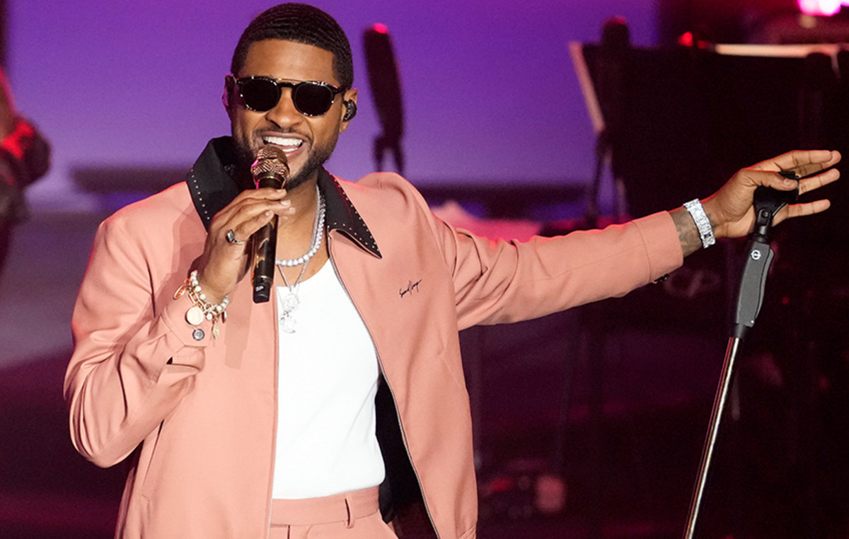 Ο Usher θα ερμηνεύσει στη σκηνή του Super Bowl 2024 στο Λας Βέγκας ...