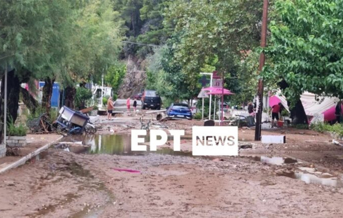 Απόκοσμες εικόνες στη Μηλίνα Πηλίου – Κάτοικοι έχουν εγκλωβιστεί στα ...