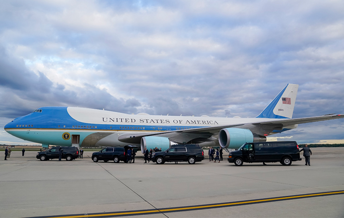 Air Force One: Ο «ιπτάμενος Λευκός Οίκος» – Τα συστήματα ασφαλείας και ...