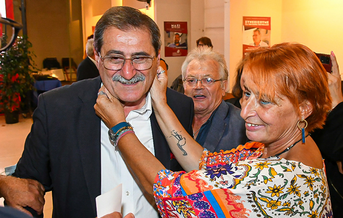 Κώστας Πελετίδης: Ποιος είναι ο δήμαρχος της Πάτρας που εκλέχθηκε για ...