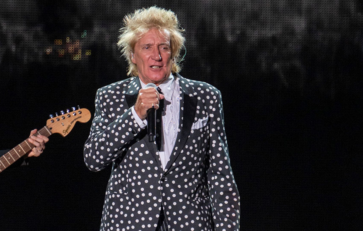 Ο θρυλικός Ροντ Στιούαρτ στο Glastonbury 2025 γράφει ιστορία - Newsbeast