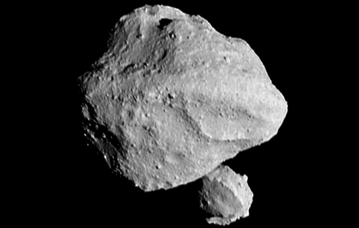 Διαστημικό σκάφος της NASA ανακάλυψε ένα «μίνι-φεγγάρι» γύρω από τον ...