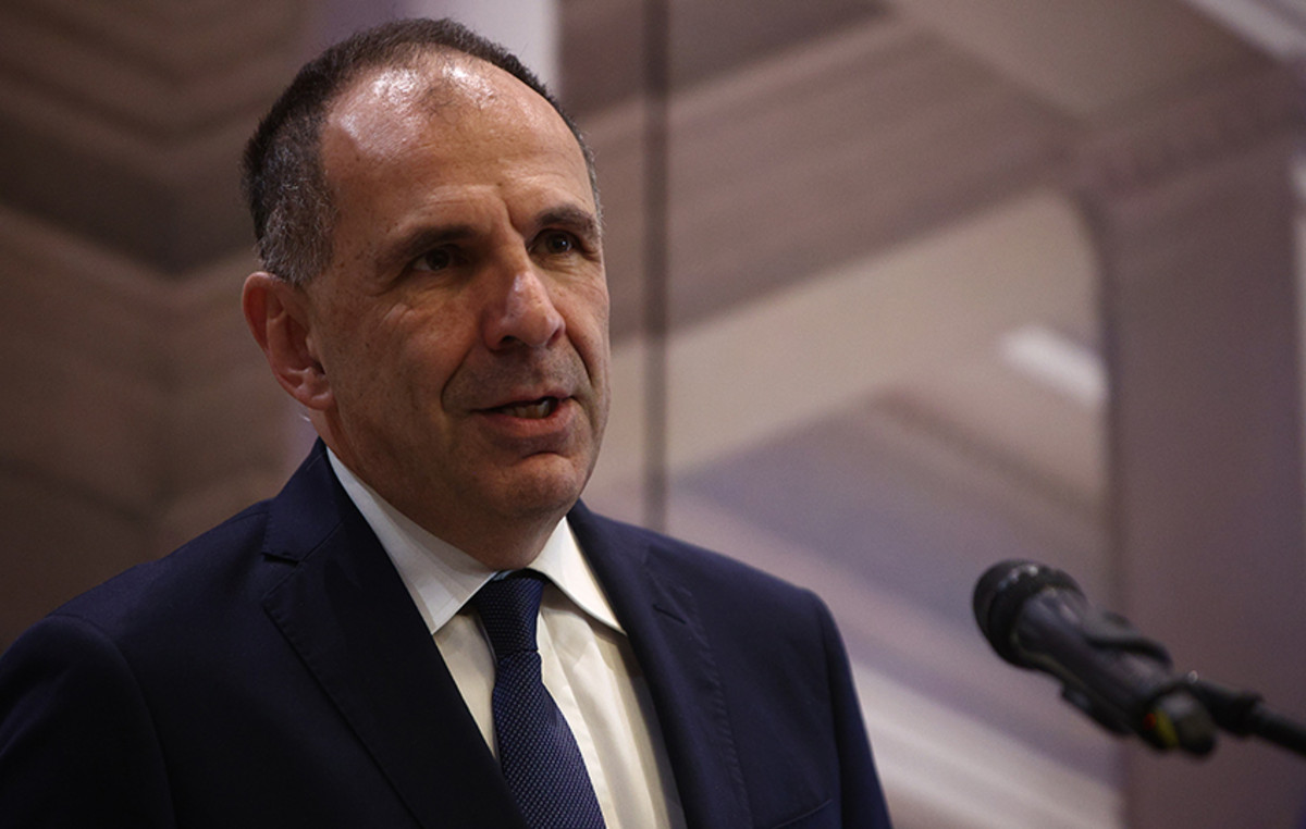 Διαδοχικές επισκέψεις Γεραπετρίτη σε Ιορδανία και Αίγυπτο με αφορμή τις ...
