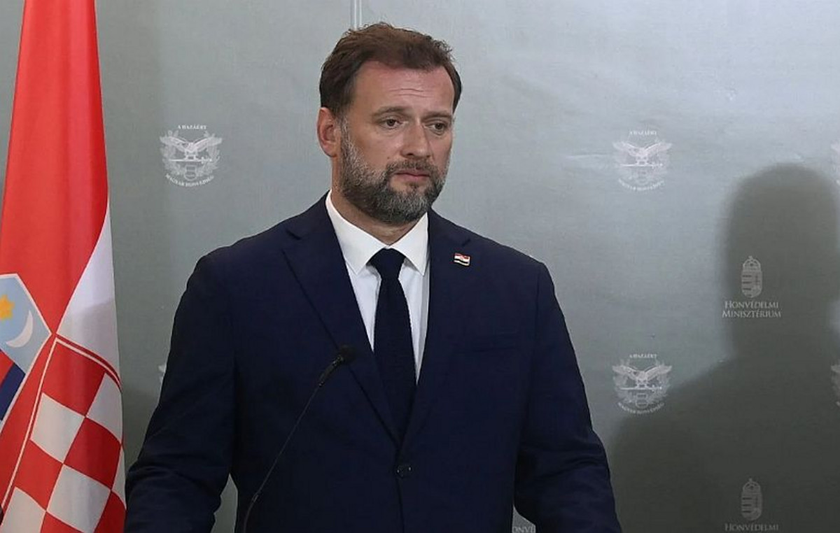 O υπουργός Άμυνας της Κροατίας αποπέμφθηκε από τα καθήκοντά του μετά ...