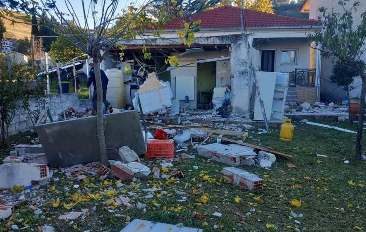 Έκρηξη σε σπίτι στα Τρίκαλα – Τραυματίστηκε σοβαρά ηλικιωμένος - Newsbeast